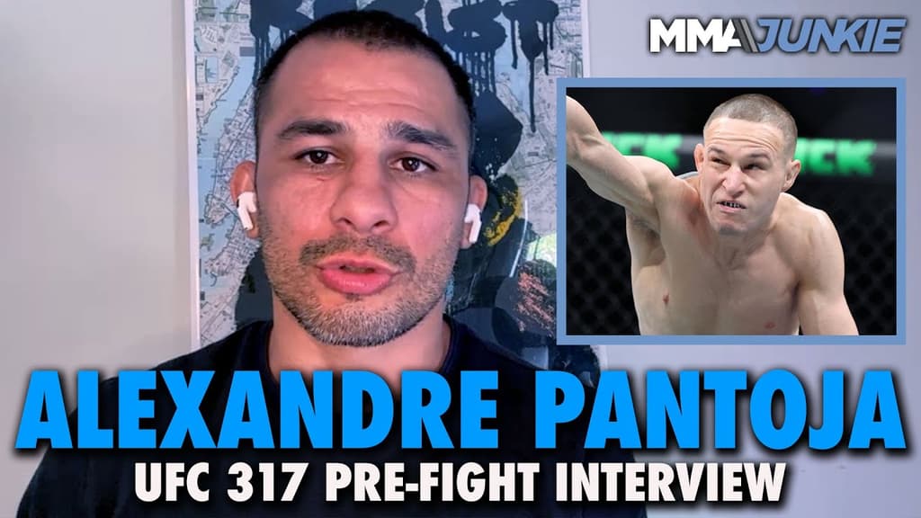 Alexandre Pantoja Sets Sights on Demetrious Johnson’s Record: ‘10 Title ...